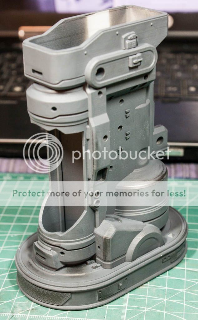 Hostile Realms MEC S70-B Stasis pod - International Scale Modeller